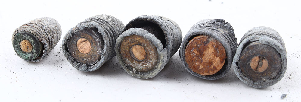 Item # 50070 (Ended 2025-11-21 22:35:25) - Mixed lot of Volcanic ...