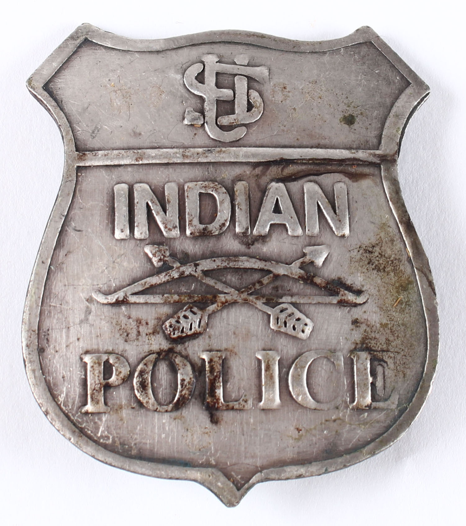 Item # 90070 (Ended 2025-09-17 06:46:08) - Indian Police badge with ...